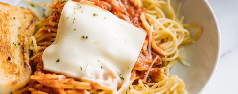 How to Steam Spaghetti? A Guide To Steaming Pasta | Food Readme