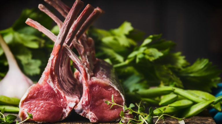 Can You Eat Lamb Rare? Know the Risks for Optimal Safety! | Food Readme