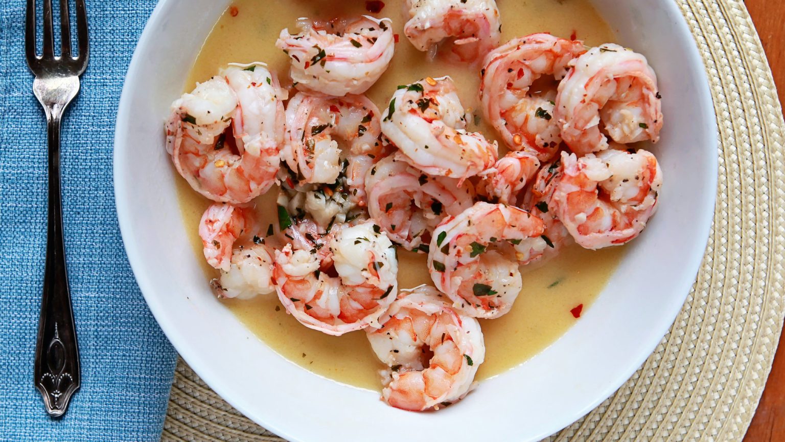 Can You Eat Shrimp Tails? Unveiling the Truth | Food Readme