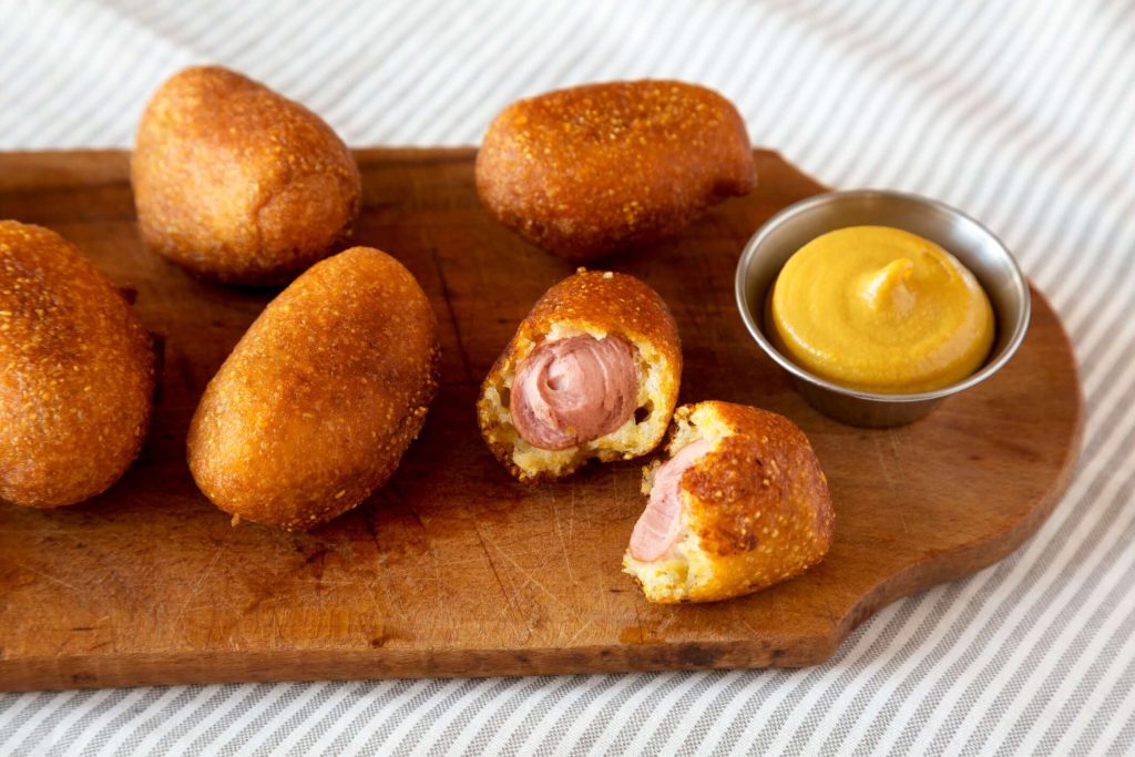 Corn Dogs Air Fryer: A Healthier Twist on a Classic Fried Delight ...