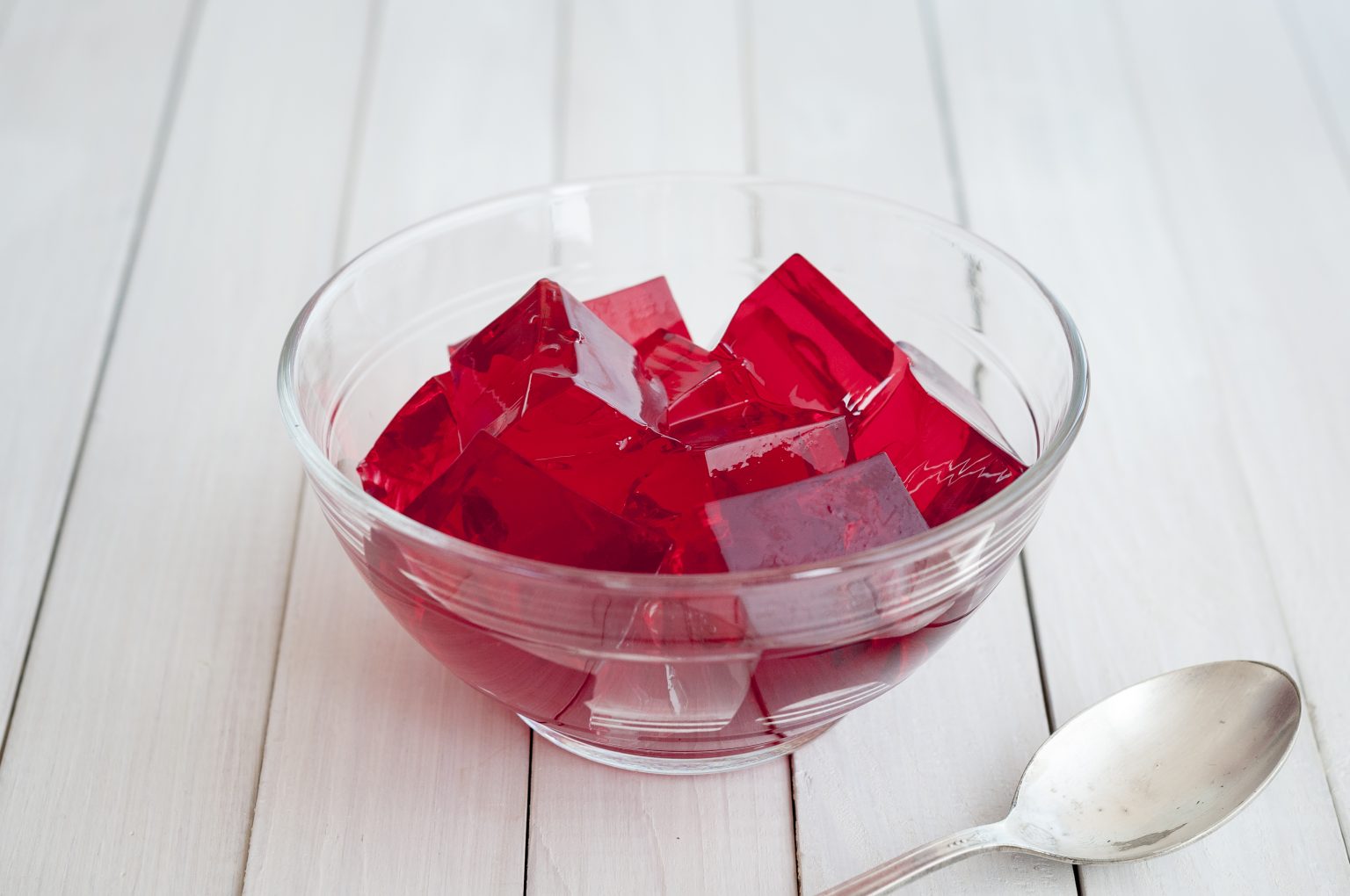 Does Jello Go Bad? The Science of Gelatin’s Lifespan | Food Readme