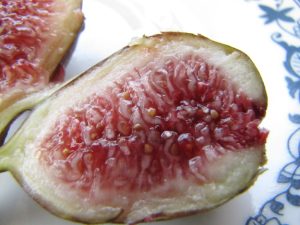What Do Figs Taste Like? A Flavorful Culinary Exploration | Food Readme