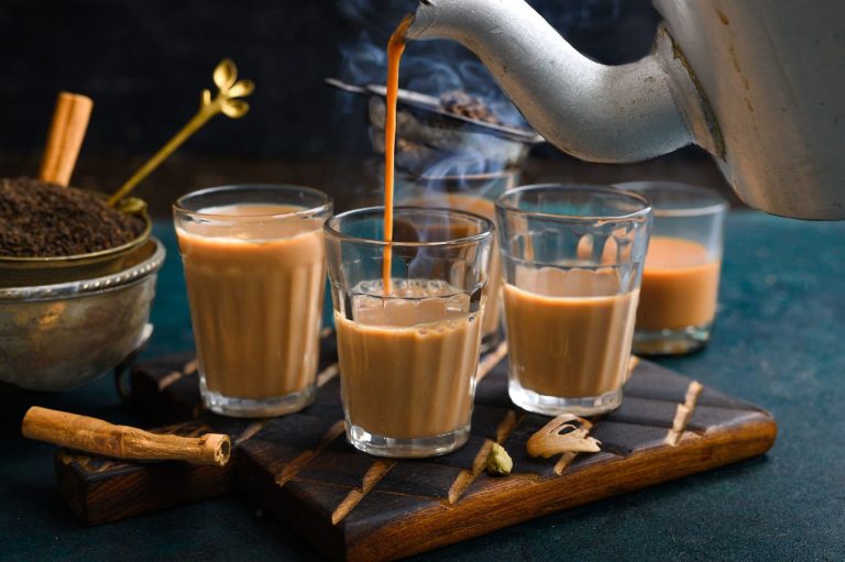 What Does Chai Tea Taste Like? A Flavorful Exploration | Food Readme